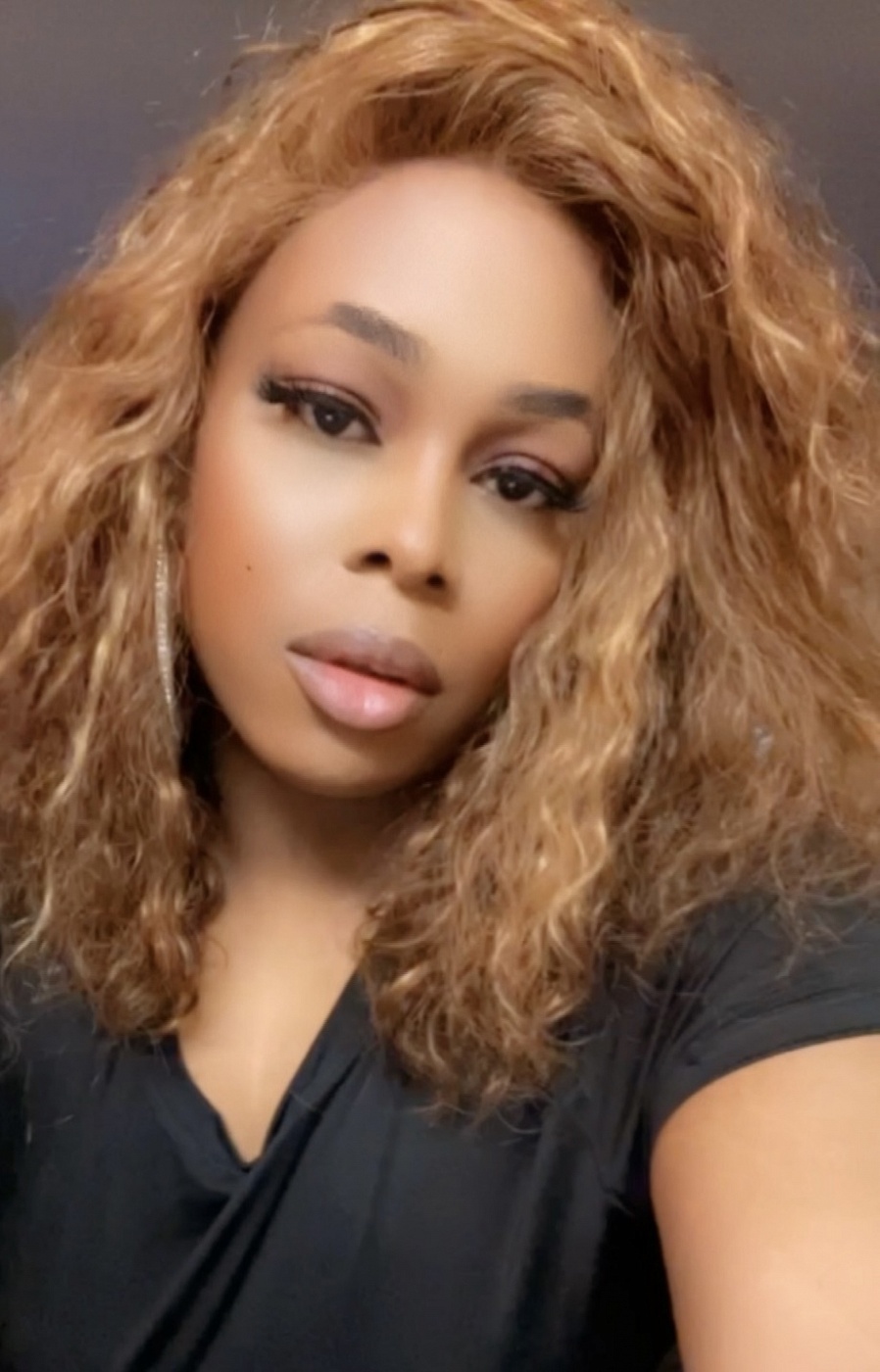 Ts Parris Jay - Curvy Long-Haired TS Escort in Nashville | Slixa